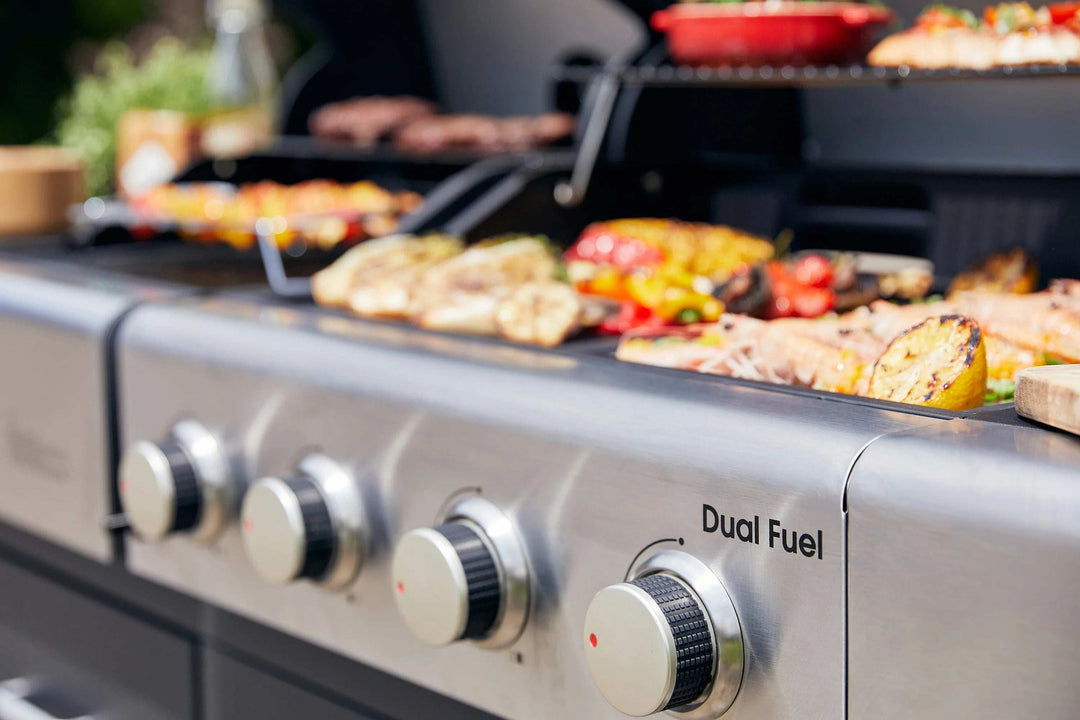 Outback Dual Fuel 4 Burner Combi Charcoal/Gas BBQ (OUT370969 ...